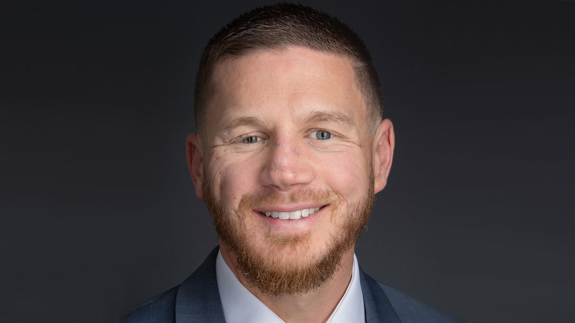 Medal of Honor Recipient & Author Kyle Carpenter - Grunin Center for ...
